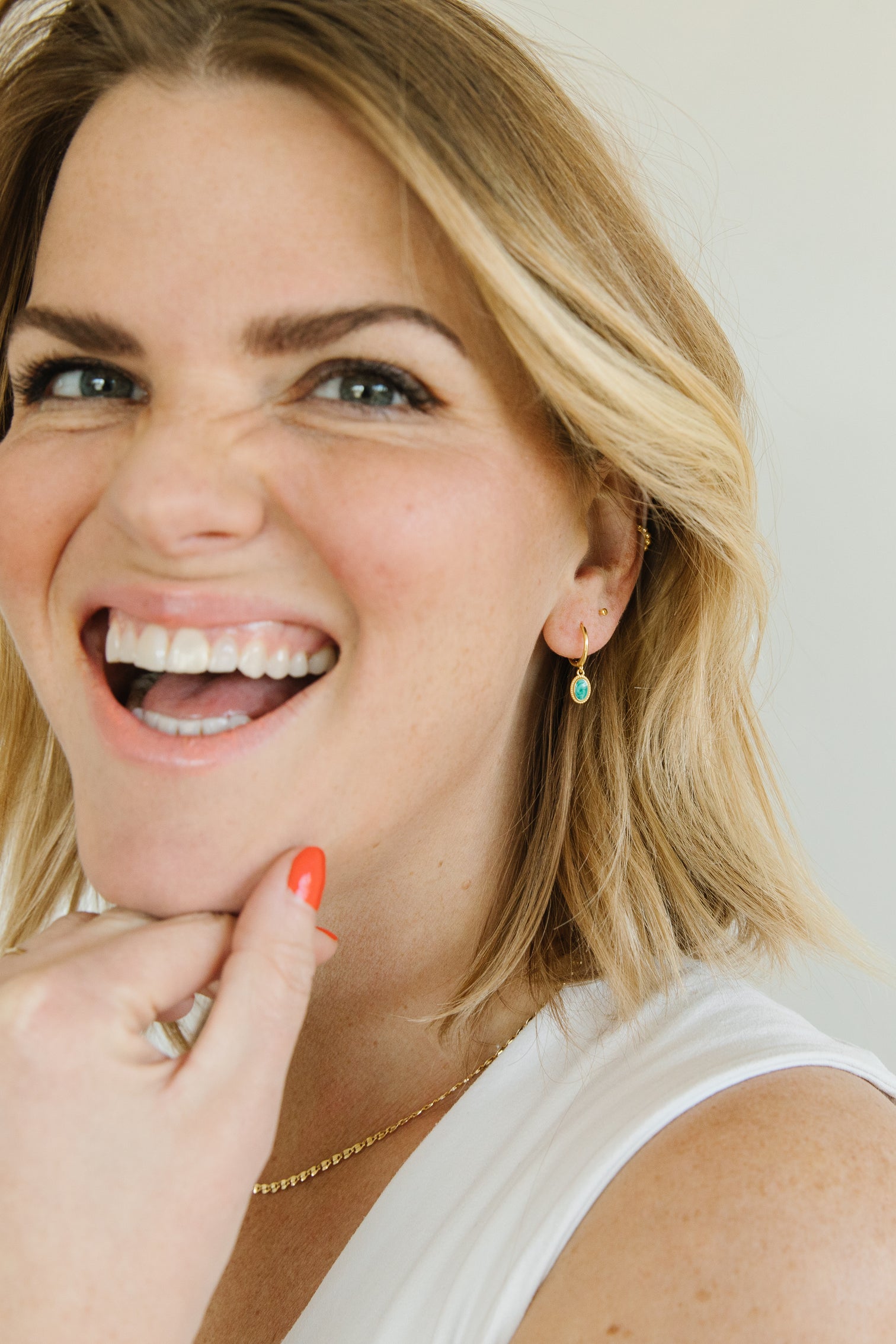 HUGGIES – Hey June